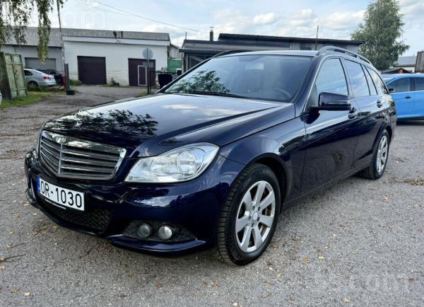 Blue Mercedes-Benz C 180 2012 in Riga, with an engine capacity of 2.20 L and mileage of 0 thousand km for 5650 €, photo 1 on AUTOMOTO.COM.LV