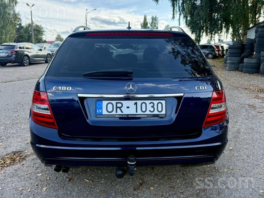 Blue Mercedes-Benz C 180 2012 in Riga, with an engine capacity of 2.20 L and mileage of 0 thousand km for 5650 €, photo 9 on AUTOMOTO.COM.LV