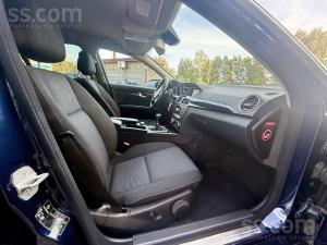 Blue Mercedes-Benz C 180 2012 in Riga, with an engine capacity of 2.20 L and mileage of 0 thousand km for 5650 €, photo 18 on AUTOMOTO.COM.LV