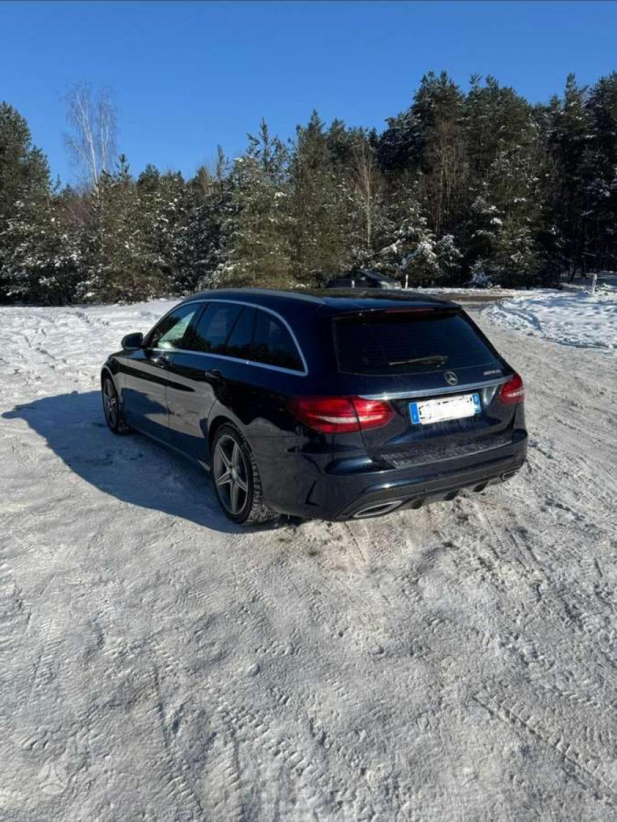 Zils Mercedes-Benz C 180 2015 Viļņa, ar dzinēja tilpumu 1.60 L un nobraukumu 308 tūkst. km par 9500 €, foto 4 vietnē AUTOMOTO.COM.LV