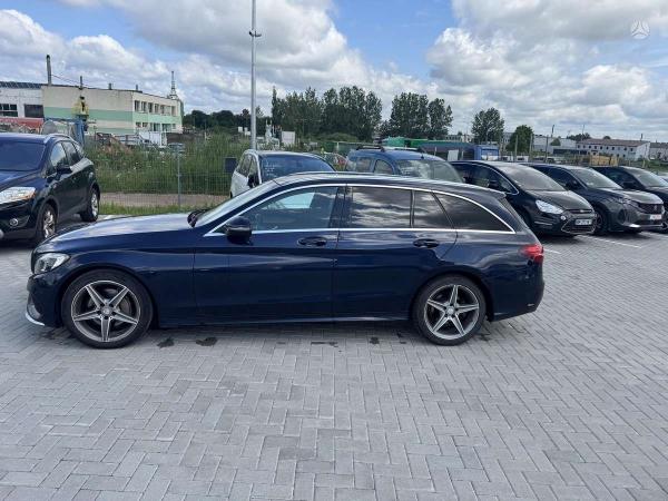 Blue Mercedes-Benz C 180 2015 in Taurage, with an engine capacity of 1.60 L and mileage of 311 thousand km for 8200 €, photo 7 on AUTOMOTO.COM.LV
