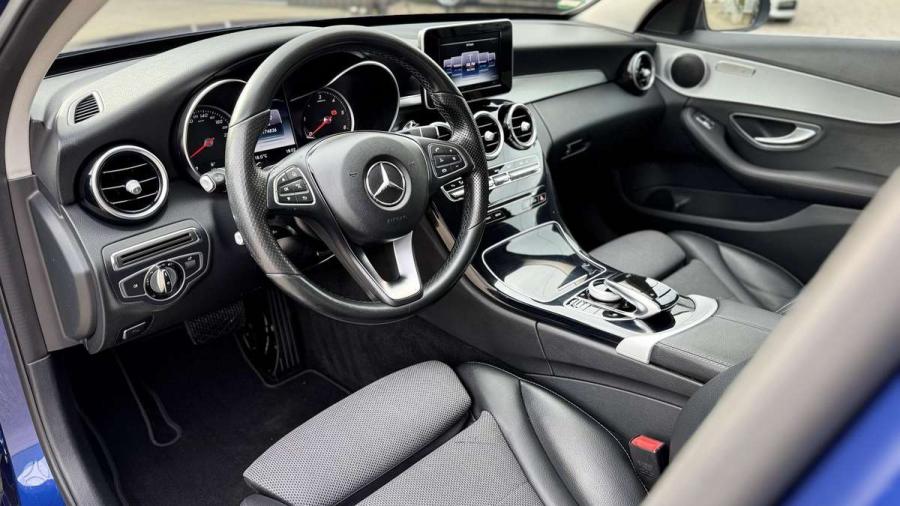 Blue Mercedes-Benz C 180 2016 in Telschi, with an engine capacity of 1.60 L and mileage of 175 thousand km for 11700 €, photo 15 on AUTOMOTO.COM.LV