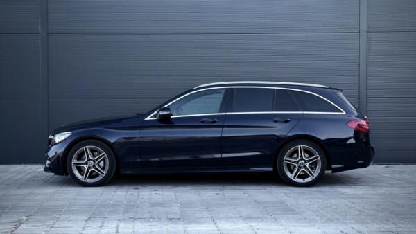 Zils Mercedes-Benz C 180 2018 Rīga, ar dzinēja tilpumu 1.50 L un nobraukumu 179 tūkst. km par 19595 €, foto 2 vietnē AUTOMOTO.COM.LV
