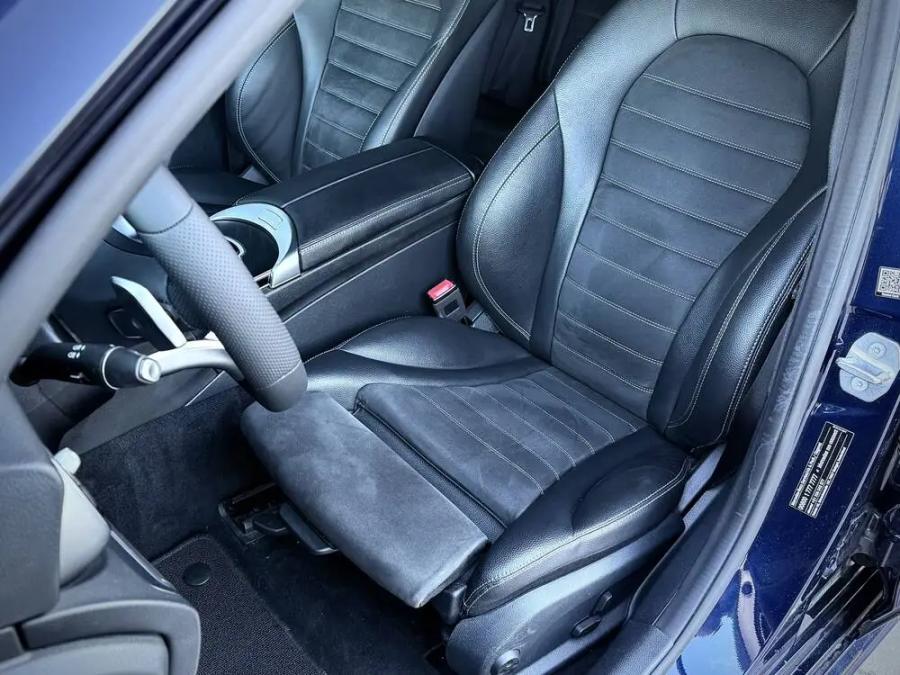 Zils Mercedes-Benz C 180 2018 Rīga, ar dzinēja tilpumu 1.50 L un nobraukumu 182 tūkst. km par 19400 €, foto 10 vietnē AUTOMOTO.COM.LV