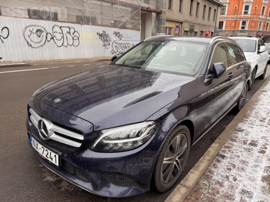 Zils Mercedes-Benz C 180 2019 Rīga, ar dzinēja tilpumu 1.60 L un nobraukumu 125 tūkst. km par 18600 €, foto 2 vietnē AUTOMOTO.COM.LV