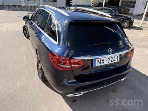 Blue Mercedes-Benz C 180 2019 in Riga, with an engine capacity of 1.60 L and mileage of 132 thousand km for 18500 €, photo 5 on AUTOMOTO.COM.LV