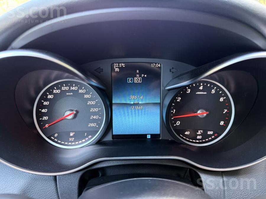 Blue Mercedes-Benz C 180 2019 in Riga, with an engine capacity of 1.60 L and mileage of 132 thousand km for 18500 €, photo 8 on AUTOMOTO.COM.LV