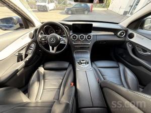 Blue Mercedes-Benz C 180 2019 in Riga, with an engine capacity of 1.60 L and mileage of 132 thousand km for 18500 €, photo 9 on AUTOMOTO.COM.LV