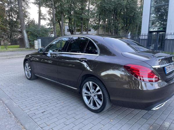 Brown Mercedes-Benz C 180 2015 in Kaunas, with an engine capacity of 1.60 L and mileage of 139 thousand km for 15999 €, photo 8 on AUTOMOTO.COM.LV
