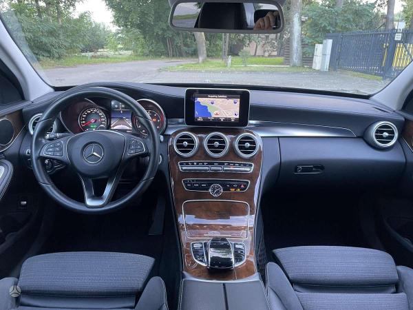 Brown Mercedes-Benz C 180 2015 in Kaunas, with an engine capacity of 1.60 L and mileage of 139 thousand km for 15999 €, photo 11 on AUTOMOTO.COM.LV