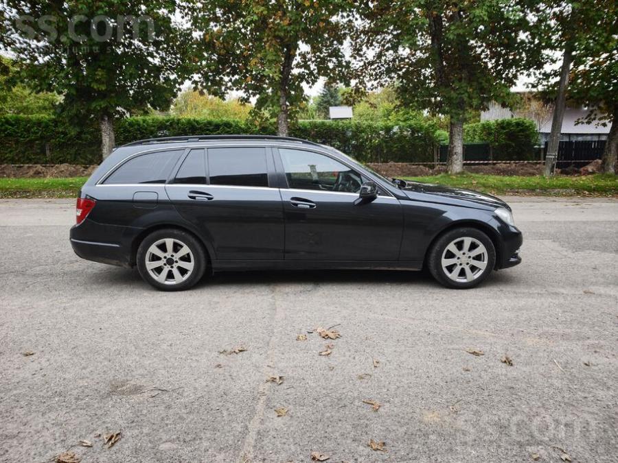Brūns Mercedes-Benz C 180 2012 Ogre, ar dzinēja tilpumu 2.10 L un nobraukumu 397 tūkst. km par 4288 €, foto 7 vietnē AUTOMOTO.COM.LV