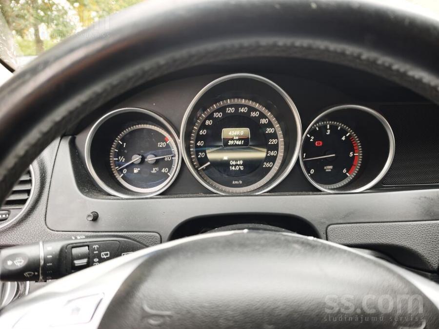 Brūns Mercedes-Benz C 180 2012 Ogre, ar dzinēja tilpumu 2.10 L un nobraukumu 397 tūkst. km par 4288 €, foto 13 vietnē AUTOMOTO.COM.LV