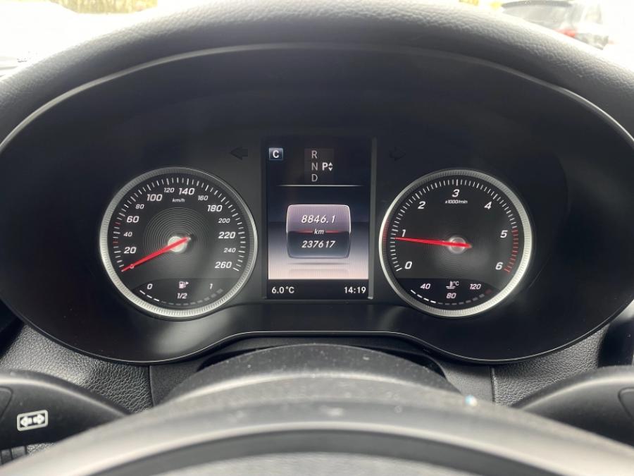 Brown Mercedes-Benz C 180 2016 in Riga, with an engine capacity of 1.60 L and mileage of 238 thousand km for 10390 €, photo 9 on AUTOMOTO.COM.LV