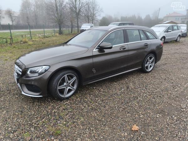 Brown Mercedes-Benz C 180 2018 in Sakiai, with an engine capacity of 1.60 L and mileage of 209 thousand km for 12500 €, photo 2 on AUTOMOTO.COM.LV