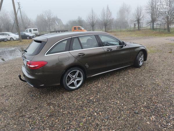 Brown Mercedes-Benz C 180 2018 in Sakiai, with an engine capacity of 1.60 L and mileage of 209 thousand km for 12500 €, photo 6 on AUTOMOTO.COM.LV