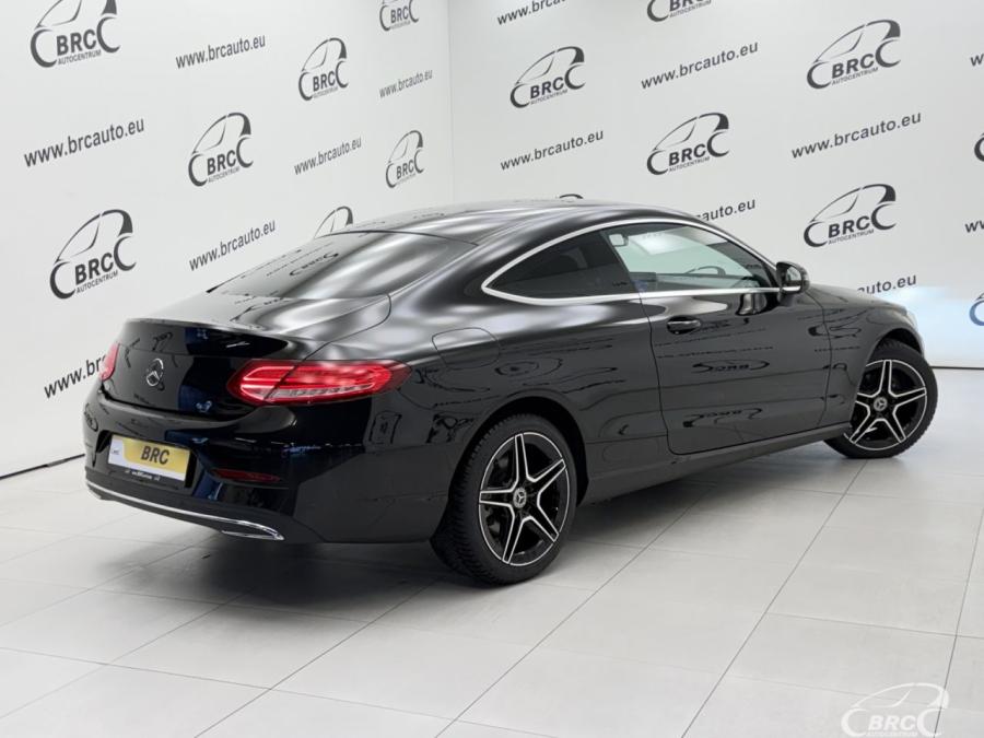 Mercedes-Benz C 180 2017 in Vilnius, with an engine capacity of 1.60 L and mileage of 94 thousand km for 16500 €, photo 3 on AUTOMOTO.COM.LV