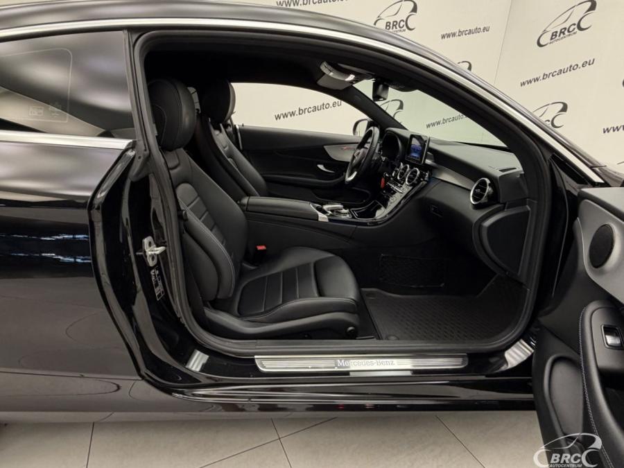 Mercedes-Benz C 180 2017 in Vilnius, with an engine capacity of 1.60 L and mileage of 94 thousand km for 16500 €, photo 5 on AUTOMOTO.COM.LV