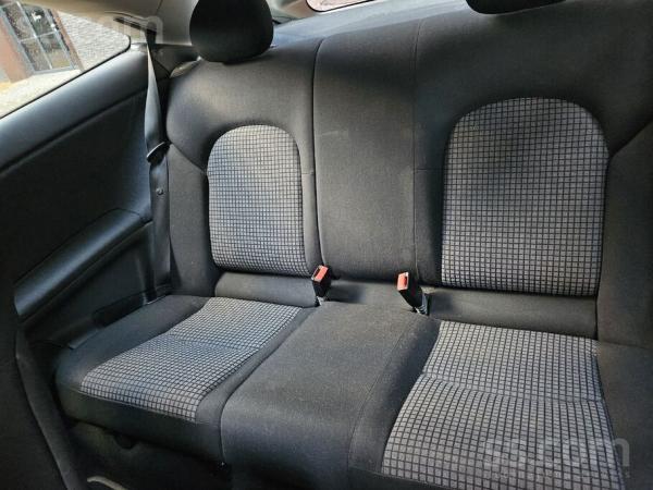 Grey Mercedes-Benz C 180 2005 in Riga, with an engine capacity of 1.80 L and mileage of 169 thousand km for 2350 €, photo 9 on AUTOMOTO.COM.LV