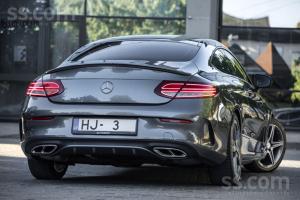 Pelēks Mercedes-Benz C 180 2016 Tukums, ar dzinēja tilpumu 1.60 L un nobraukumu 93 tūkst. km par 19000 €, foto 3 vietnē AUTOMOTO.COM.LV