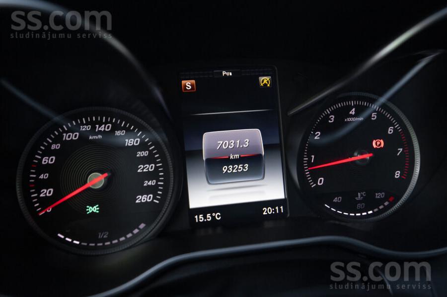Pelēks Mercedes-Benz C 180 2016 Tukums, ar dzinēja tilpumu 1.60 L un nobraukumu 93 tūkst. km par 19000 €, foto 18 vietnē AUTOMOTO.COM.LV