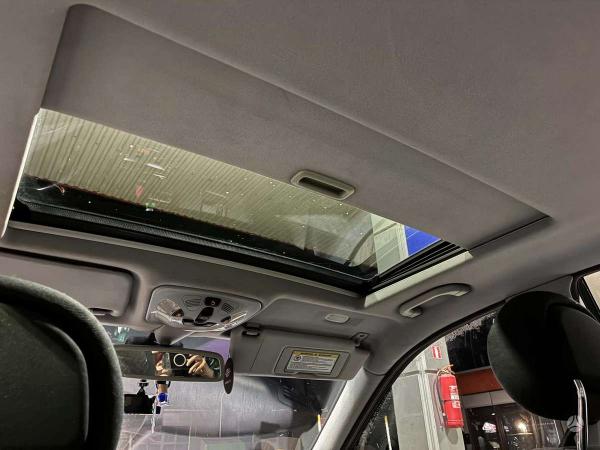 Pelēks Mercedes-Benz C 180 2001 Viļņa, ar dzinēja tilpumu 2.00 L un nobraukumu 289 tūkst. km par 1100 €, foto 9 vietnē AUTOMOTO.COM.LV