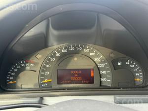 Pelēks Mercedes-Benz C 180 2002 Rīga, ar dzinēja tilpumu 1.80 L un nobraukumu 0 tūkst. km par 2400 €, foto 5 vietnē AUTOMOTO.COM.LV