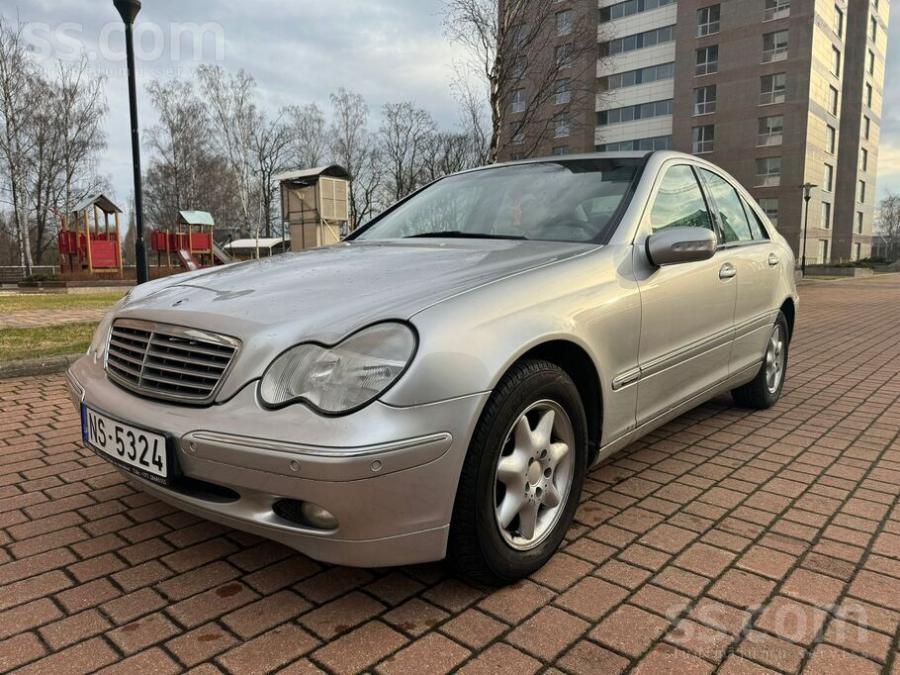 Pelēks Mercedes-Benz C 180 2002 Rīga, ar dzinēja tilpumu 1.80 L un nobraukumu 0 tūkst. km par 2400 €, foto 9 vietnē AUTOMOTO.COM.LV