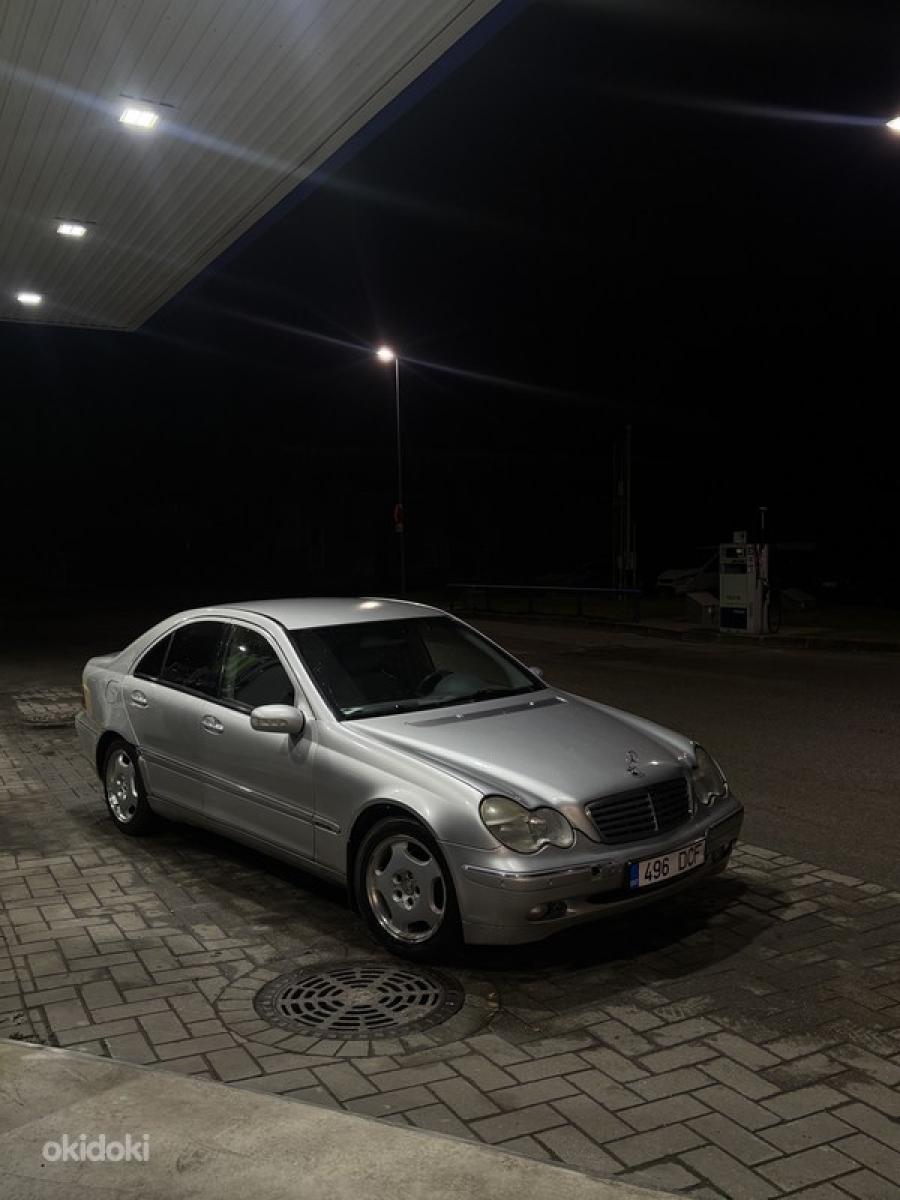 Grey Mercedes-Benz C 180 2003 in Haapsalu, with an engine capacity of 1.80 L and mileage of 367 thousand km for 1100 €, photo 11 on AUTOMOTO.COM.LV