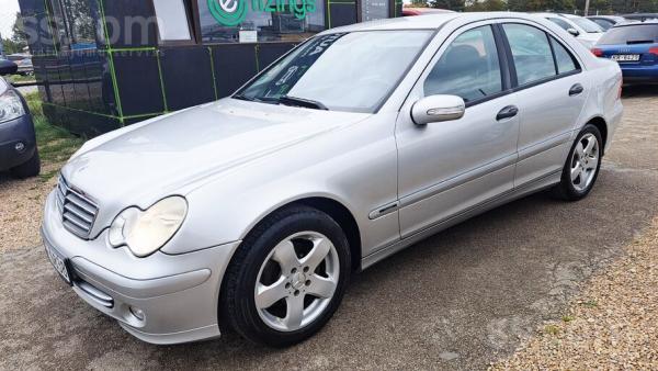 Grey Mercedes-Benz C 180 2005 in Riga, with an engine capacity of 1.80 L and mileage of 271 thousand km for 1690 €, photo 1 on AUTOMOTO.COM.LV