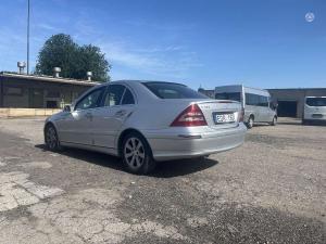 Pelēks Mercedes-Benz C 180 2006 Alīta, ar dzinēja tilpumu 1.80 L un nobraukumu 173 tūkst. km par 3450 €, foto 9 vietnē AUTOMOTO.COM.LV