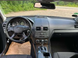 Pelēks Mercedes-Benz C 180 2010 Utena, ar dzinēja tilpumu 1.80 L un nobraukumu 161 tūkst. km par 5650 €, foto 10 vietnē AUTOMOTO.COM.LV