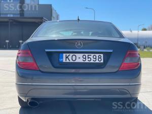 Grey Mercedes-Benz C 180 2011 in Liepaja, with an engine capacity of 2.00 L and mileage of 323 thousand km for 6000 €, photo 2 on AUTOMOTO.COM.LV