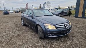 Grey Mercedes-Benz C 180 2011 in Marijampole, with an engine capacity of 2.10 L and mileage of 284 thousand km for 6990 €, photo 3 on AUTOMOTO.COM.LV