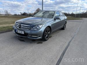 Grey Mercedes-Benz C 180 2011 in Ogre, with an engine capacity of 2.20 L and mileage of 305 thousand km for 5700 €, photo  on AUTOMOTO.COM.LV