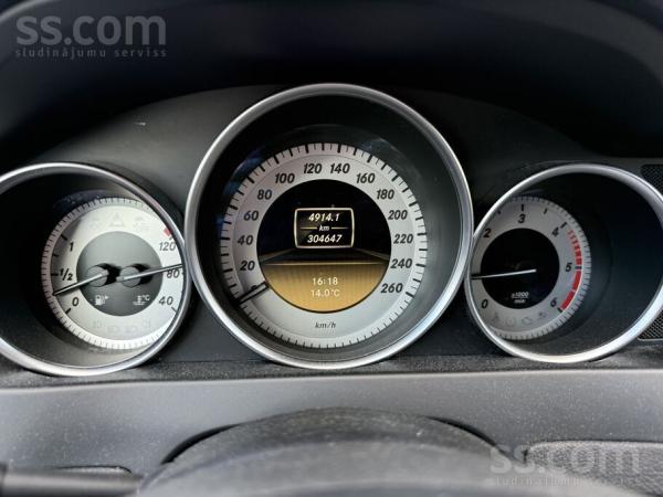 Pelēks Mercedes-Benz C 180 2011 Ogre, ar dzinēja tilpumu 2.20 L un nobraukumu 305 tūkst. km par 5700 €, foto 9 vietnē AUTOMOTO.COM.LV