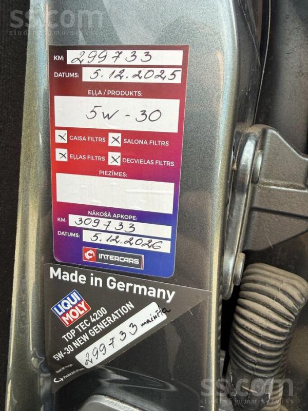 Pelēks Mercedes-Benz C 180 2011 Ogre, ar dzinēja tilpumu 2.20 L un nobraukumu 305 tūkst. km par 5700 €, foto 10 vietnē AUTOMOTO.COM.LV