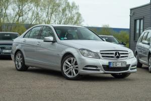 Pelēks Mercedes-Benz C 180 2011 Rīga, ar dzinēja tilpumu 1.80 L un nobraukumu 194 tūkst. km par 7700 €, foto 18 vietnē AUTOMOTO.COM.LV
