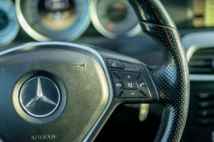 Pelēks Mercedes-Benz C 180 2011 Rīga, ar dzinēja tilpumu 1.80 L un nobraukumu 194 tūkst. km par 7700 €, foto 55 vietnē AUTOMOTO.COM.LV