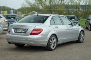 Pelēks Mercedes-Benz C 180 2011 Rīga, ar dzinēja tilpumu 1.80 L un nobraukumu 194 tūkst. km par 7700 €, foto 67 vietnē AUTOMOTO.COM.LV