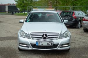 Pelēks Mercedes-Benz C 180 2011 Rīga, ar dzinēja tilpumu 1.80 L un nobraukumu 194 tūkst. km par 7700 €, foto 69 vietnē AUTOMOTO.COM.LV