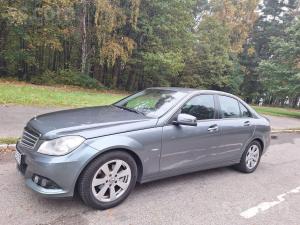 Grey Mercedes-Benz C 180 2011 in Riga, with an engine capacity of 1.80 L and mileage of 211 thousand km for 5700 €, photo 4 on AUTOMOTO.COM.LV