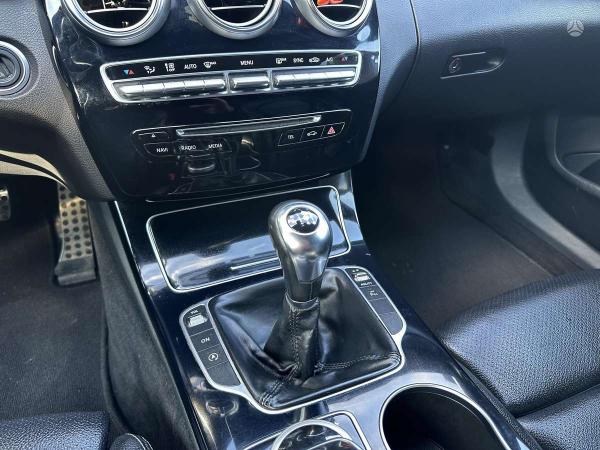 Grey Mercedes-Benz C 180 2015 in Kaunas, with an engine capacity of 1.60 L and mileage of 210 thousand km for 11550 €, photo 10 on AUTOMOTO.COM.LV
