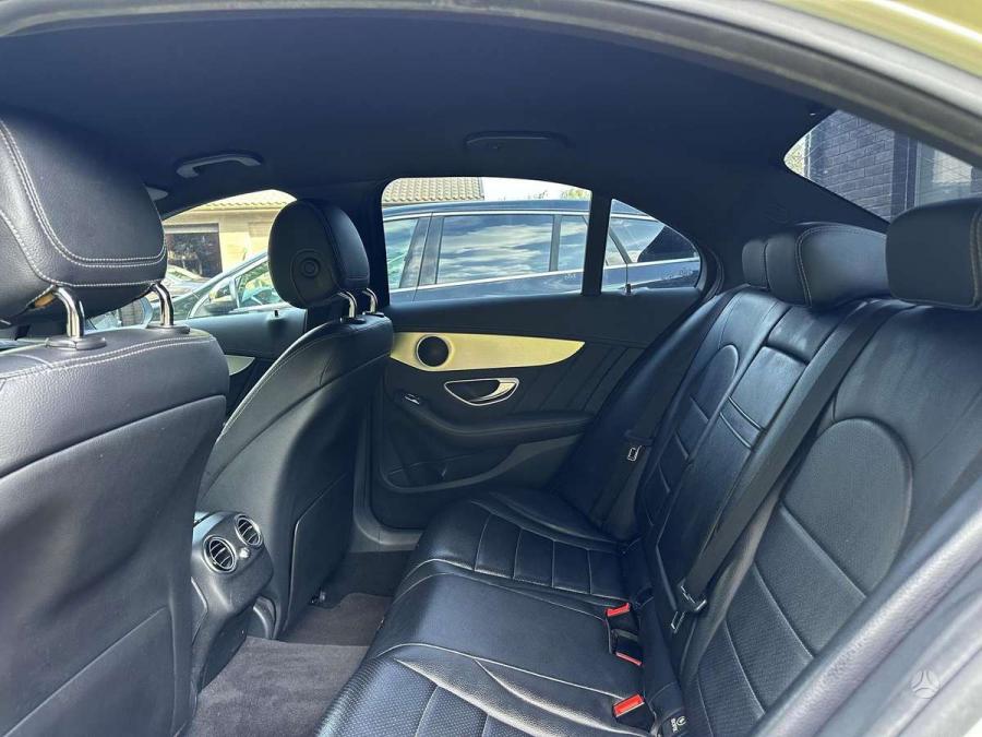 Pelēks Mercedes-Benz C 180 2015 Kauņa, ar dzinēja tilpumu 1.60 L un nobraukumu 210 tūkst. km par 11550 €, foto 14 vietnē AUTOMOTO.COM.LV