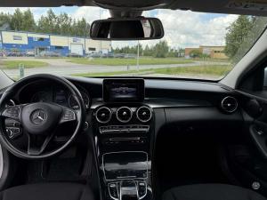 Grey Mercedes-Benz C 180 2015 in Siauliai, with an engine capacity of 1.60 L and mileage of 220 thousand km for 10999 €, photo 11 on AUTOMOTO.COM.LV