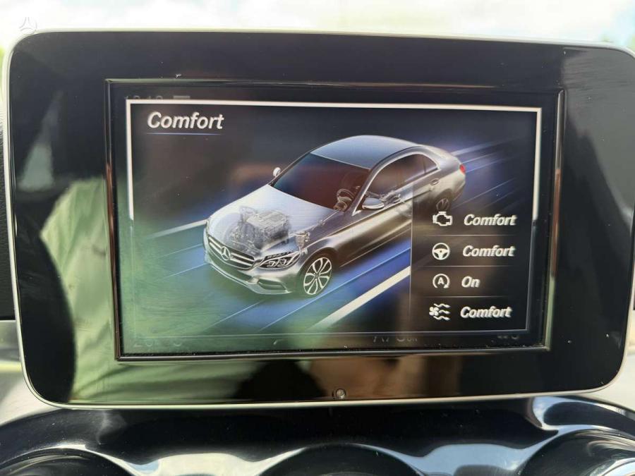 Grey Mercedes-Benz C 180 2015 in Siauliai, with an engine capacity of 1.60 L and mileage of 220 thousand km for 10999 €, photo 16 on AUTOMOTO.COM.LV