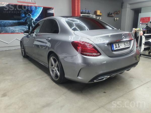 Pelēks Mercedes-Benz C 180 2017 Rīga, ar dzinēja tilpumu 1.60 L un nobraukumu 139 tūkst. km par 17500 €, foto 3 vietnē AUTOMOTO.COM.LV