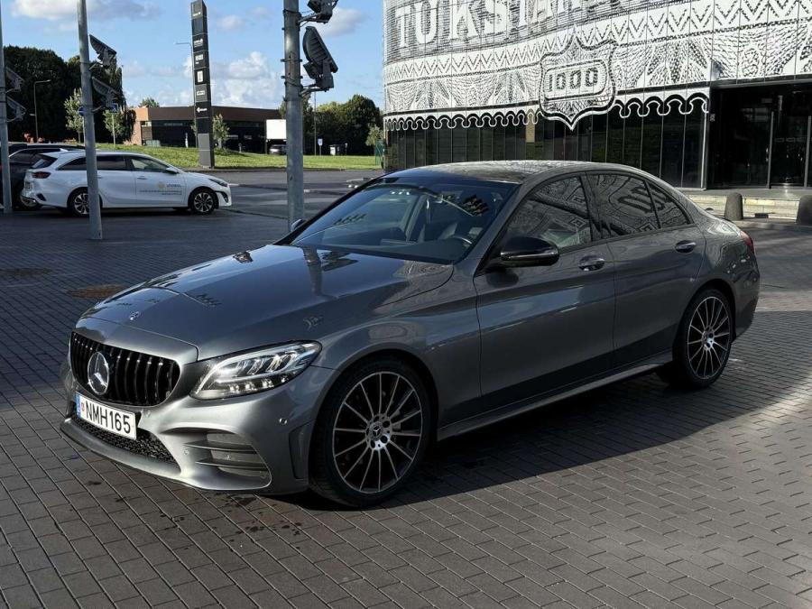 Pelēks Mercedes-Benz C 180 2019 Kauņa, ar dzinēja tilpumu 1.60 L un nobraukumu 280 tūkst. km par 20000 €, foto 1 vietnē AUTOMOTO.COM.LV