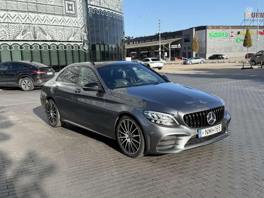Pelēks Mercedes-Benz C 180 2019 Kauņa, ar dzinēja tilpumu 1.60 L un nobraukumu 280 tūkst. km par 20000 €, foto 21 vietnē AUTOMOTO.COM.LV