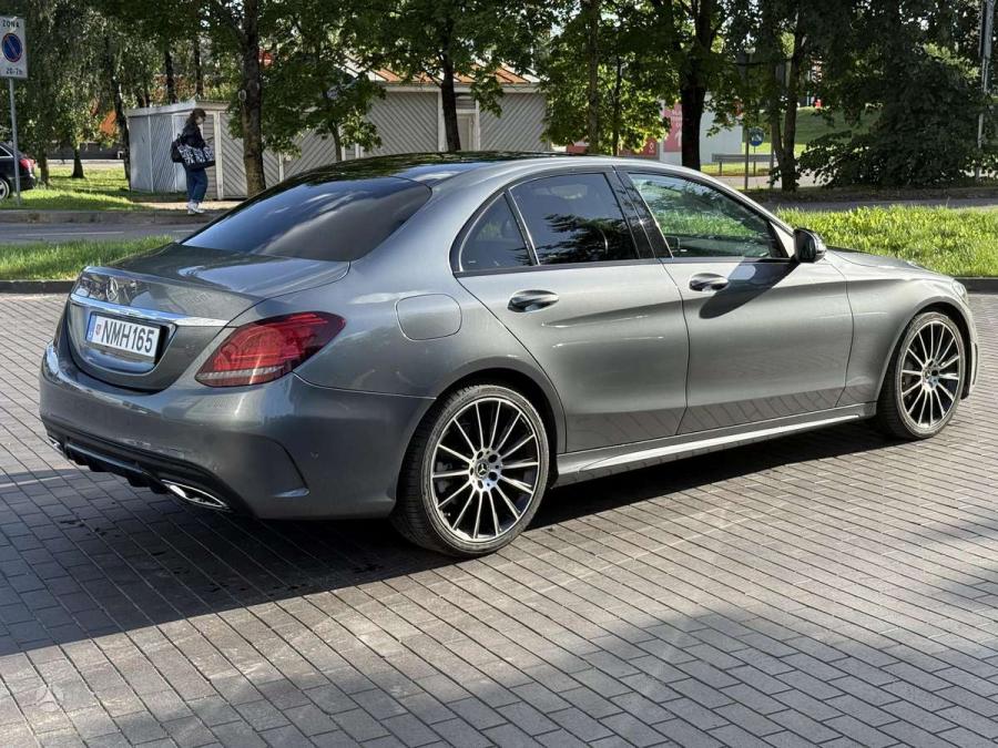 Pelēks Mercedes-Benz C 180 2019 Kauņa, ar dzinēja tilpumu 1.60 L un nobraukumu 280 tūkst. km par 20000 €, foto 23 vietnē AUTOMOTO.COM.LV