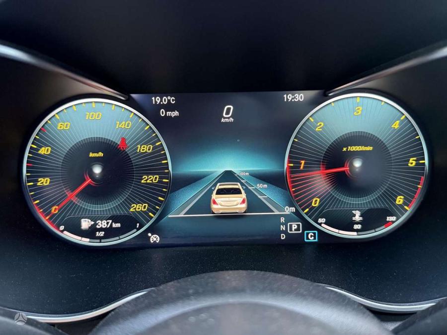 Pelēks Mercedes-Benz C 180 2019 Kauņa, ar dzinēja tilpumu 1.60 L un nobraukumu 280 tūkst. km par 20000 €, foto 25 vietnē AUTOMOTO.COM.LV